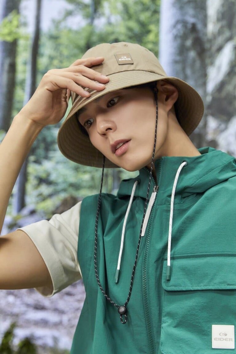 ファン必見！パクボゴム×EIDER2023夏の新作グラビア、公式サイトから大量公開！