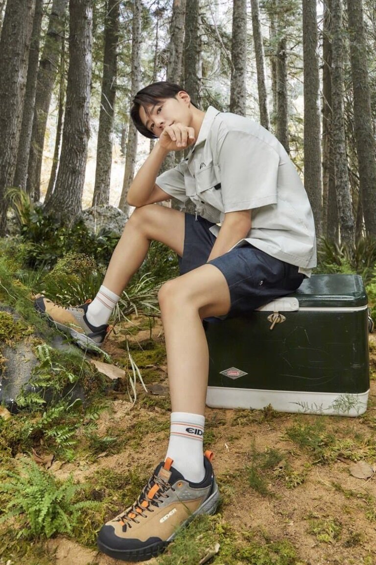 ファン必見！パクボゴム×EIDER2023夏の新作グラビア、公式サイトから大量公開！